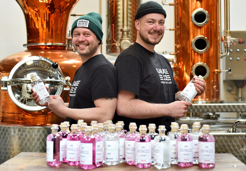 Garage 22 destiluje gin i z medvědího česneku | AtBars